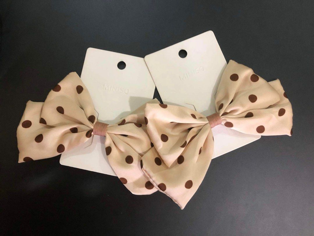 Miniso Polkadot Bow Clip on Carousell
