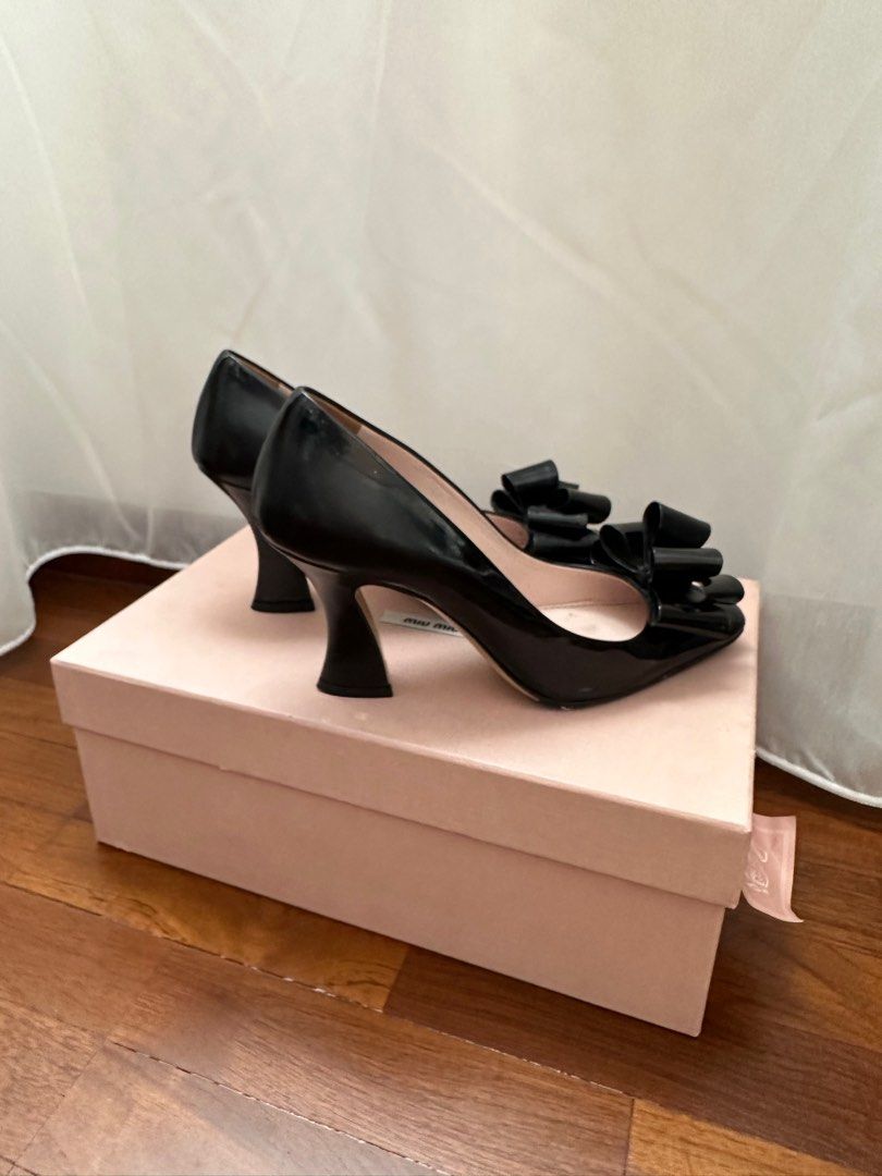 Mui Miu patent shoes size 35.5, Luxury, Sneakers & Footwear on Carousell