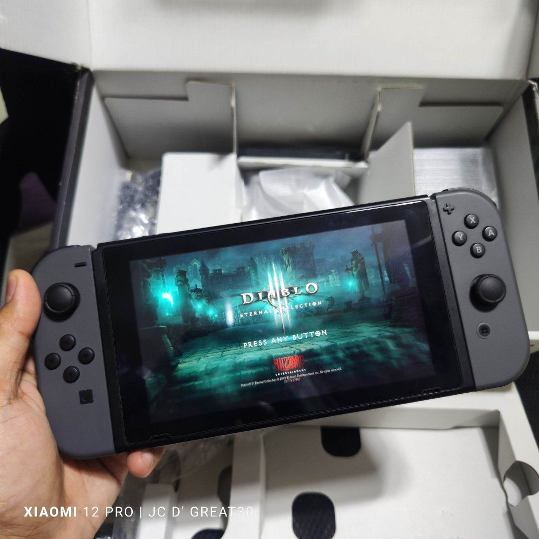 Nintendo Switch Diablo Edition Complete with Diablo game and 128gb sd ...