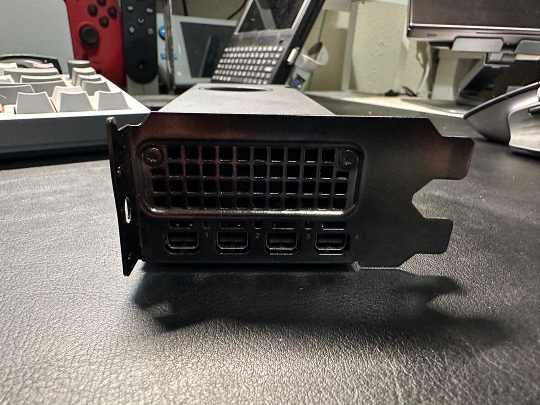 Nvidia RTX A2000 12GB GPU + Thunderbolt / USB4 eGPU dock, 電腦＆科技, 電腦周邊及 ...