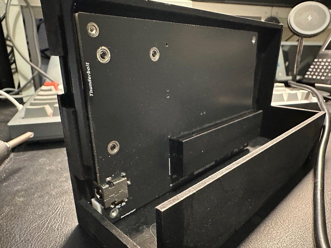 Nvidia RTX A2000 12GB GPU + Thunderbolt / USB4 eGPU dock, 電腦＆科技, 電腦周邊及 ...