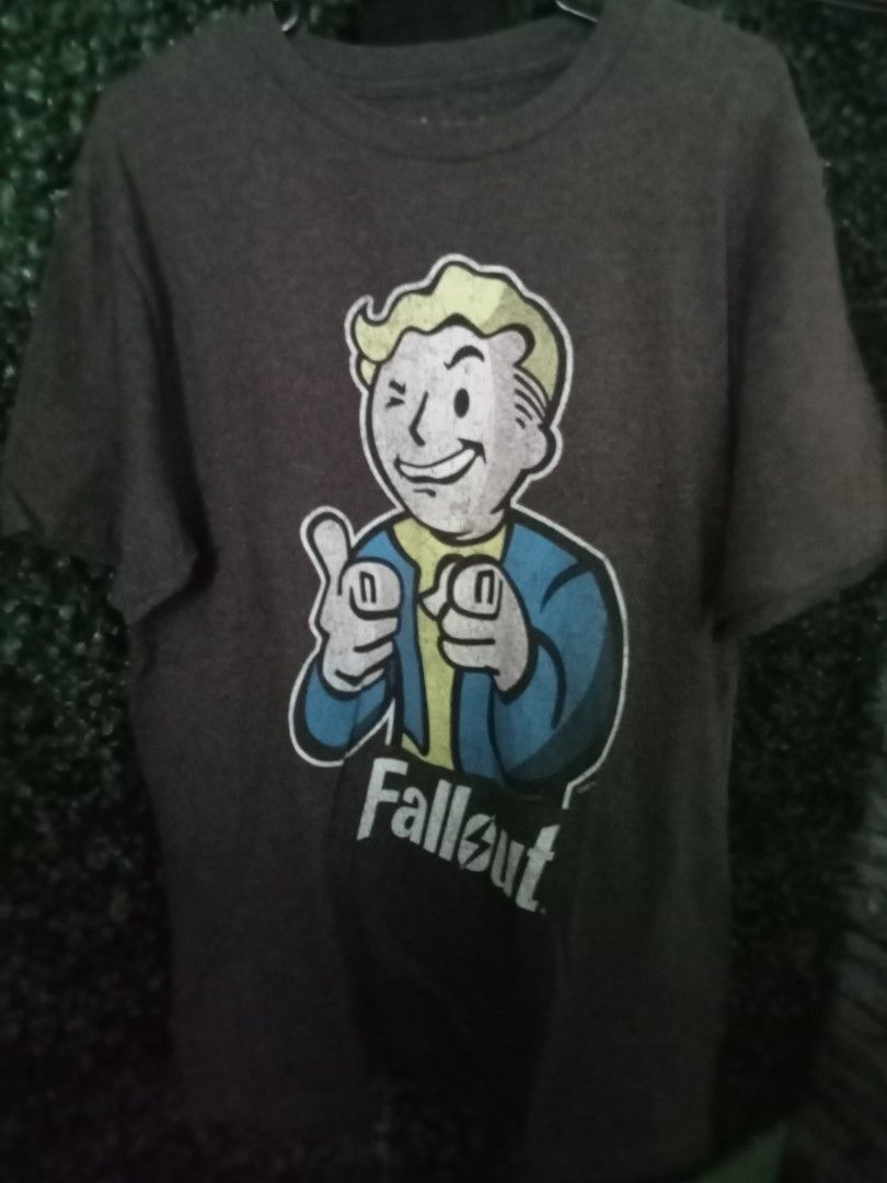 Official Bethesda Fallout Merch, Men's Fashion, Tops & Sets, Tshirts ...