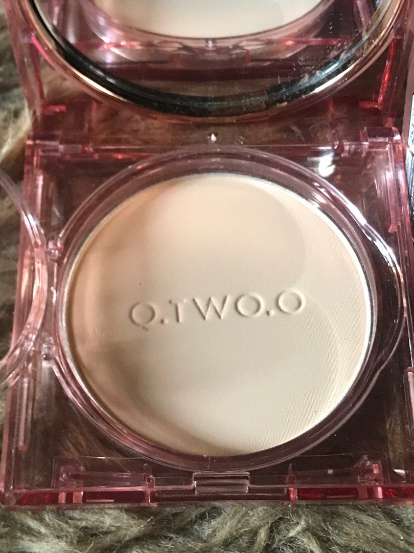 O.TWO.O smooth Mist Mirror Locking Powder 01(Natural Ivory), Beauty ...