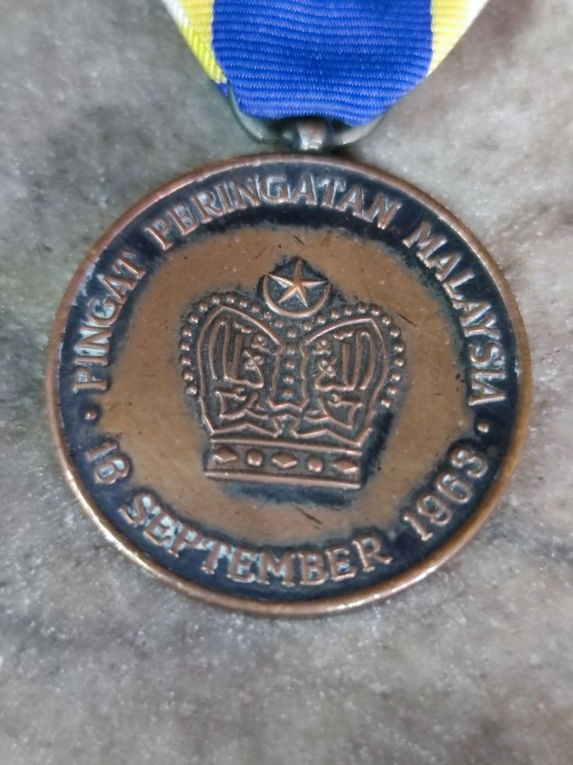 Pingat Peringatan Malaysia 16 September 1963, Hobbies & Toys, Collectibles & Memorabilia ...