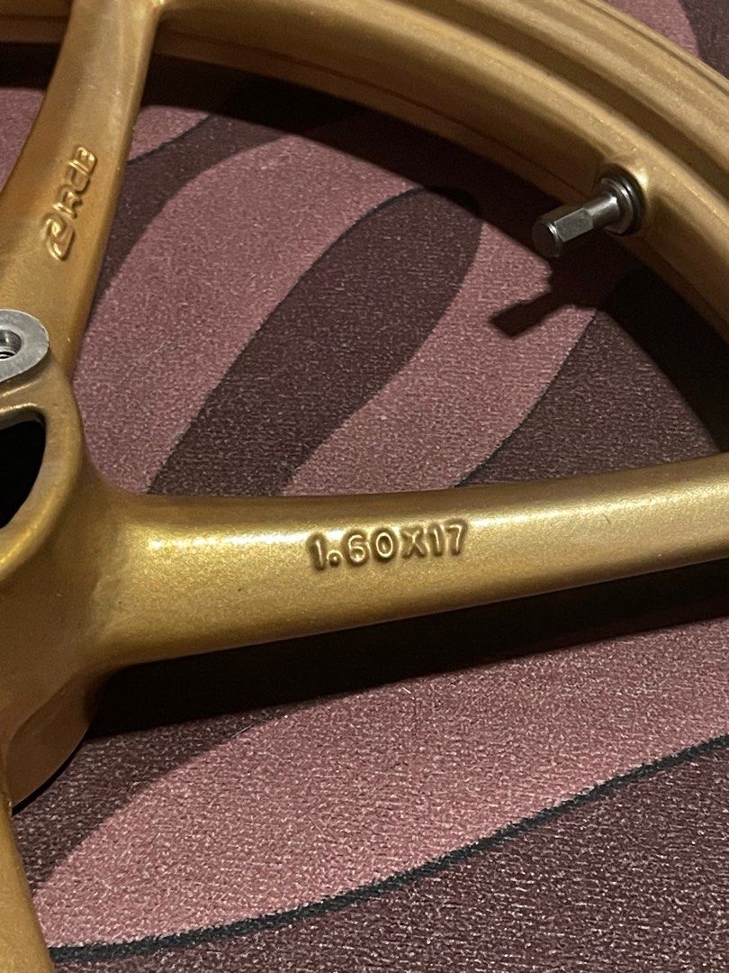 RCB SP522 gold rims for Spark135, Motorcycles, Motorcycle Accessories ...