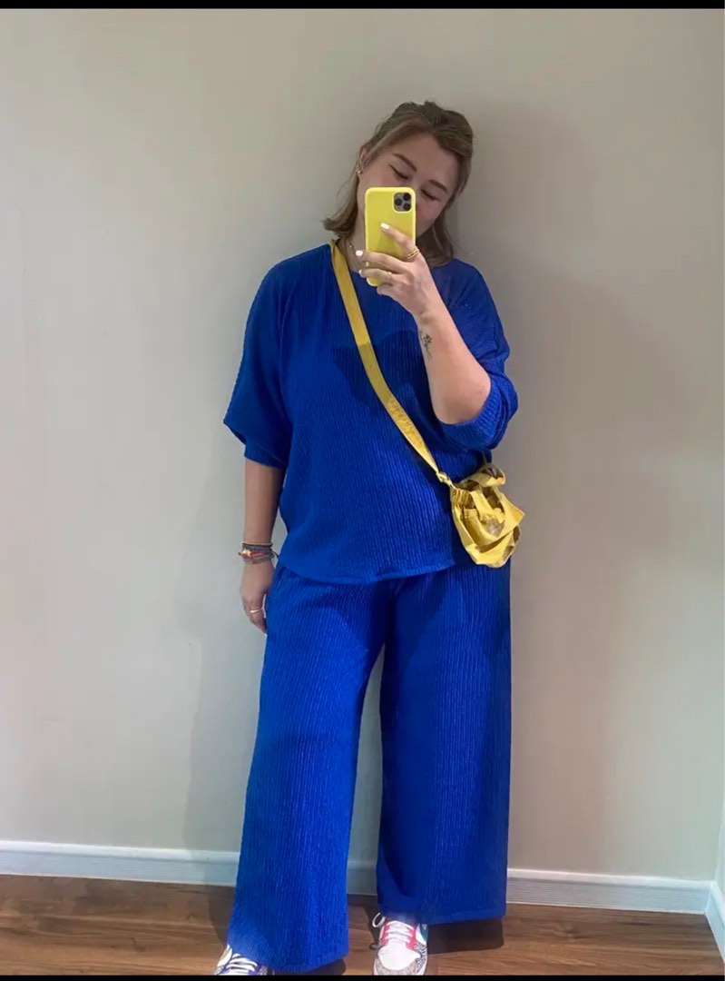 ROYAL BLUE COORDINATES COORDS PANTS SET on Carousell