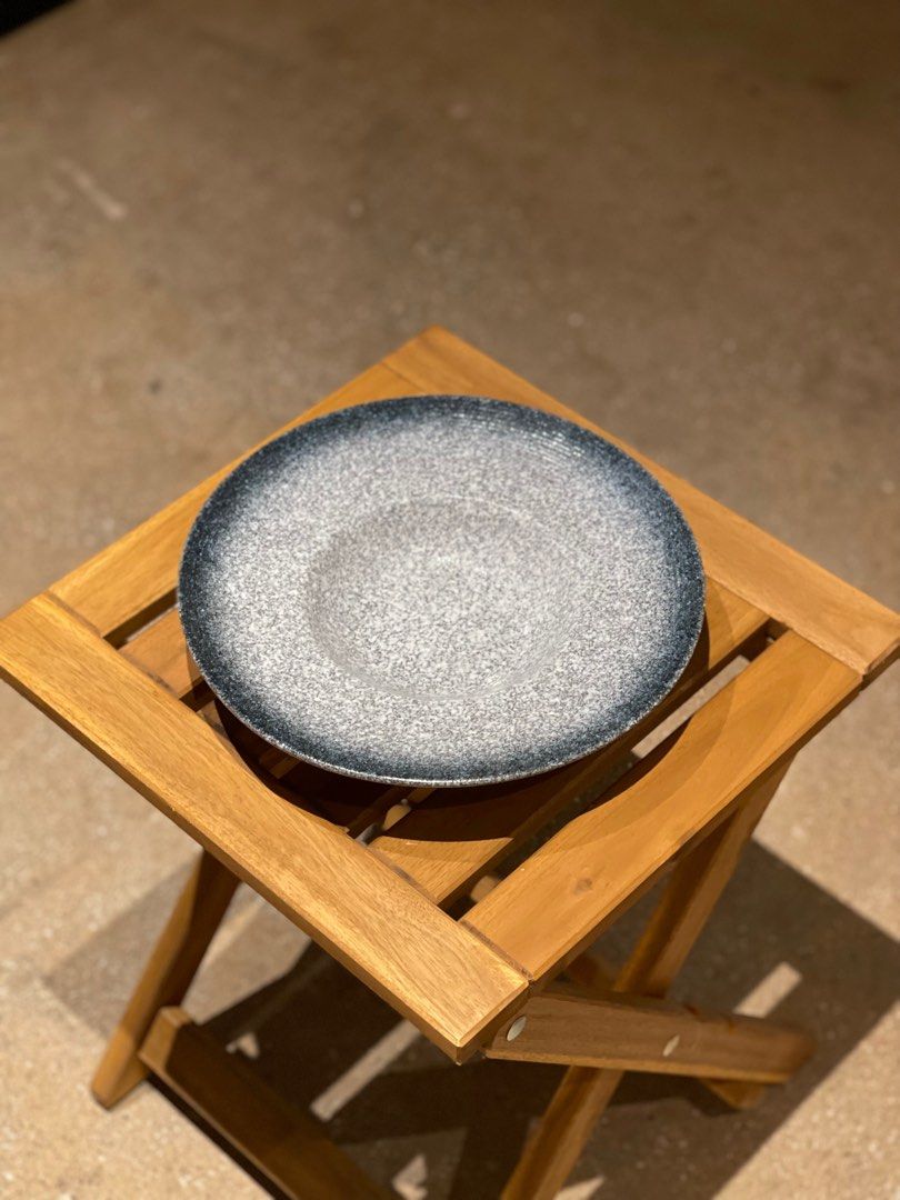 Second use UFO plate, Furniture & Home Living, Kitchenware & Tableware ...