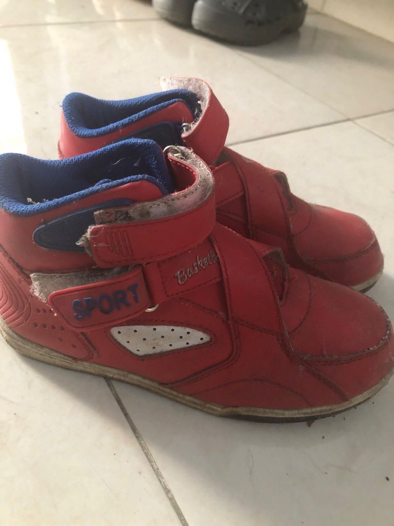 Sepatu anak kasogi, Bayi & Anak, Lainnya di Carousell