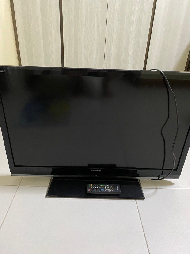 Sharp LCD TV, TV & Home Appliances, TV & Entertainment, TV on Carousell