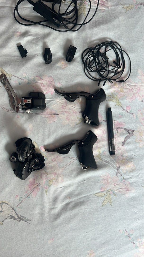 Shimano Ultegra DI2 10 speed, Sports Equipment, Bicycles & Parts, Parts ...