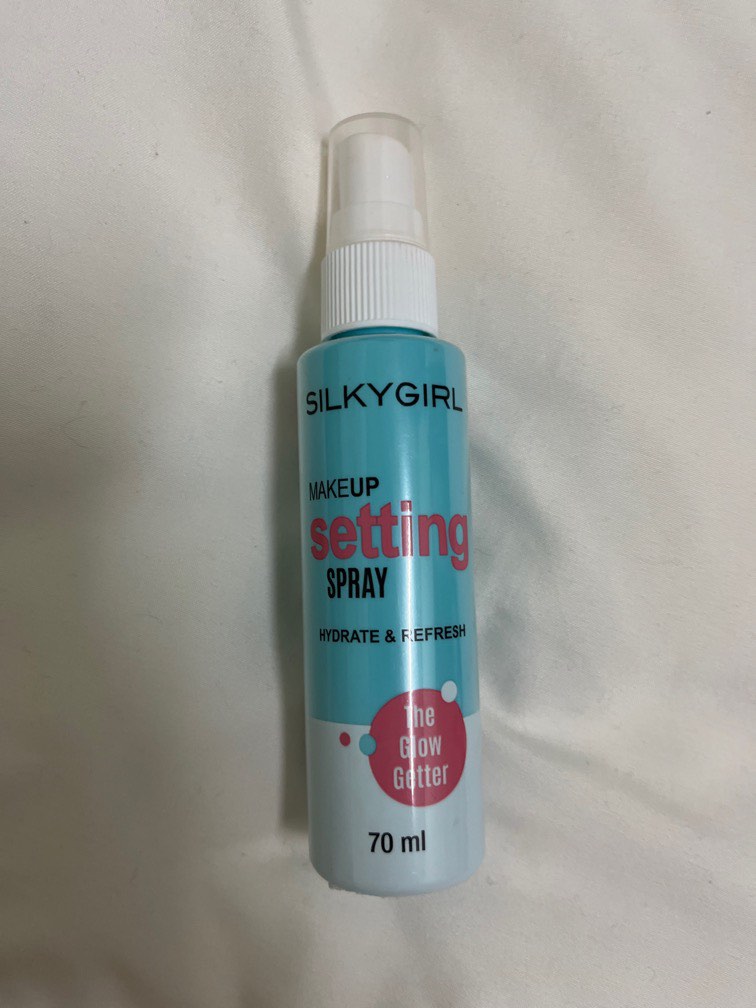Silky girl setting spray, Beauty & Personal Care, Face, Makeup on Carousell