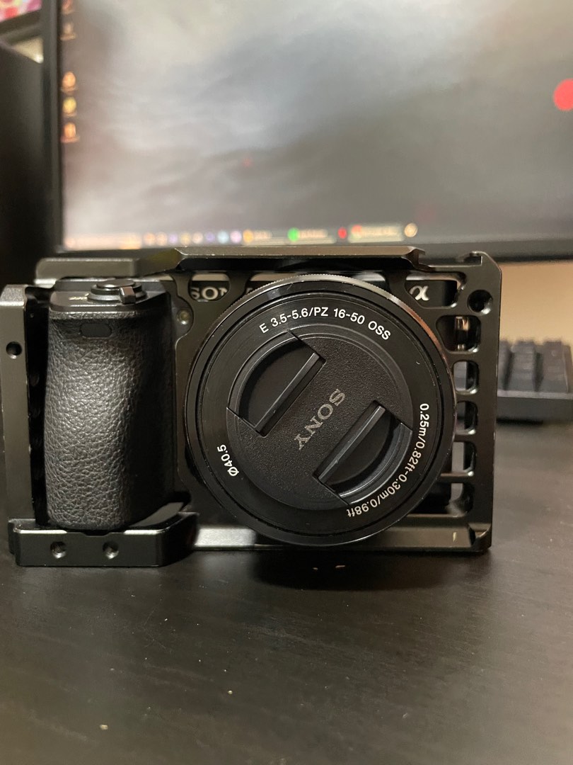 Sony A6500 with Lens + Smallrig cage & batteries, Photography, Video ...