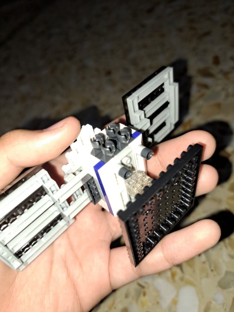Spacecraft Mini Build, Hobbies & Toys, Toys & Games on Carousell
