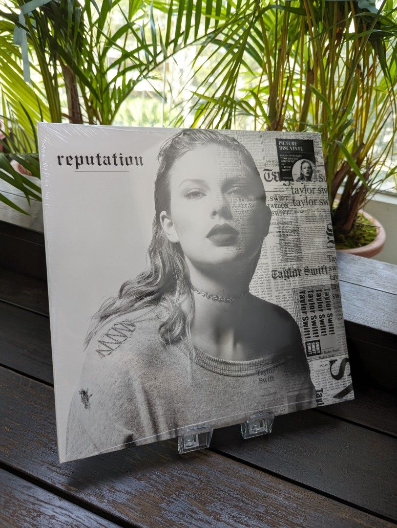 Taylor Swift - Reputation (limited edition pic disc), Hobbies & Toys ...