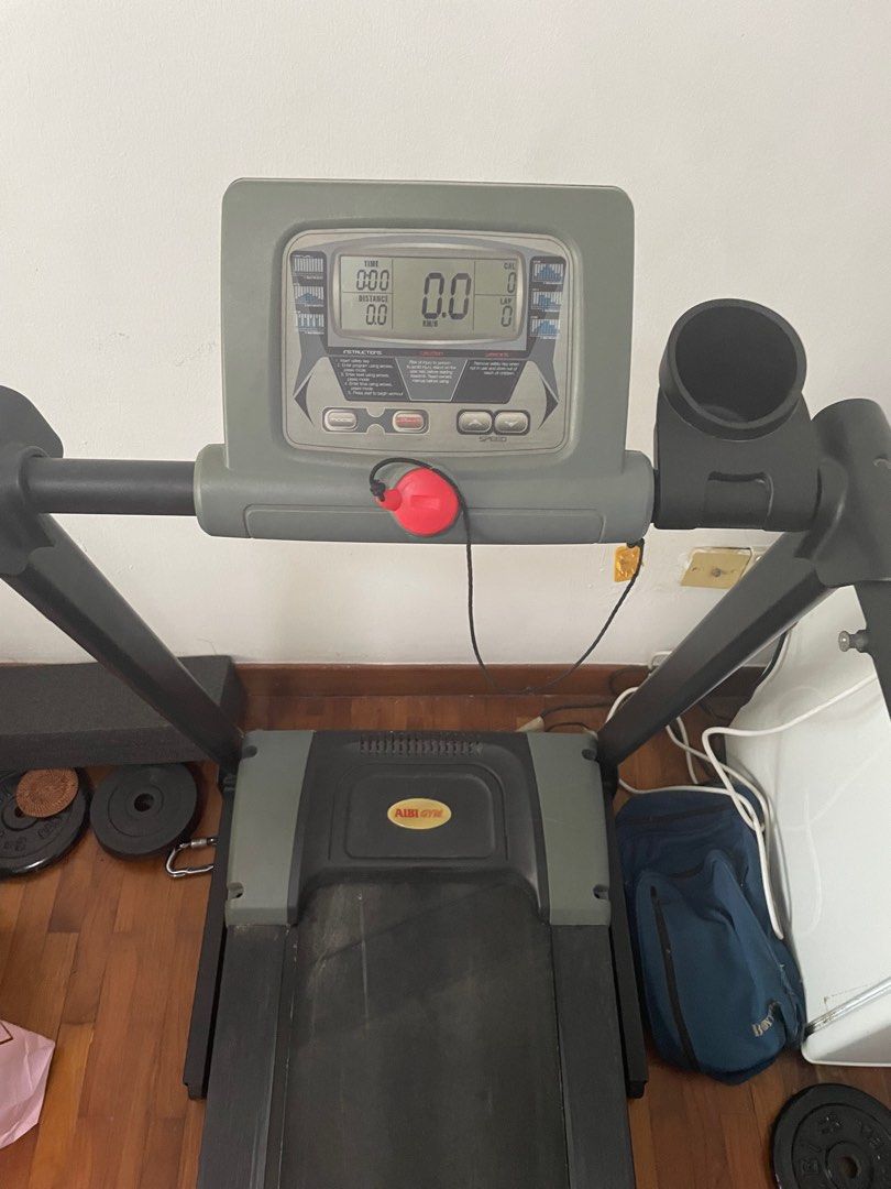 Threadmill machine, Sports Equipment, Exercise & Fitness, Cardio ...