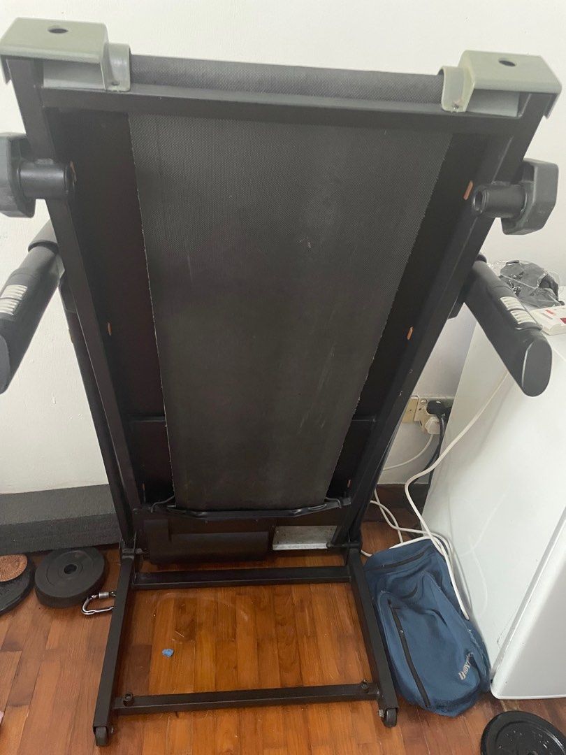 Threadmill machine, Sports Equipment, Exercise & Fitness, Cardio ...