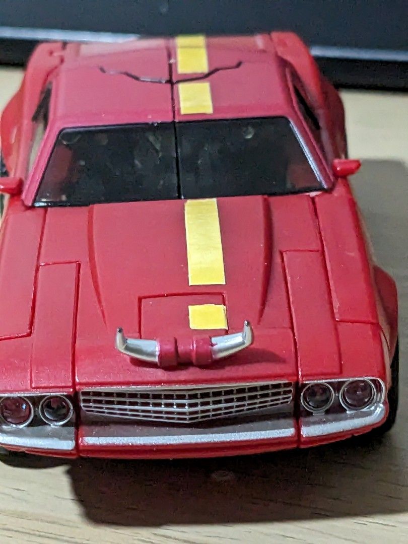 Transformer APC Cliff jumper, Hobbies & Toys, Toys & Games on Carousell