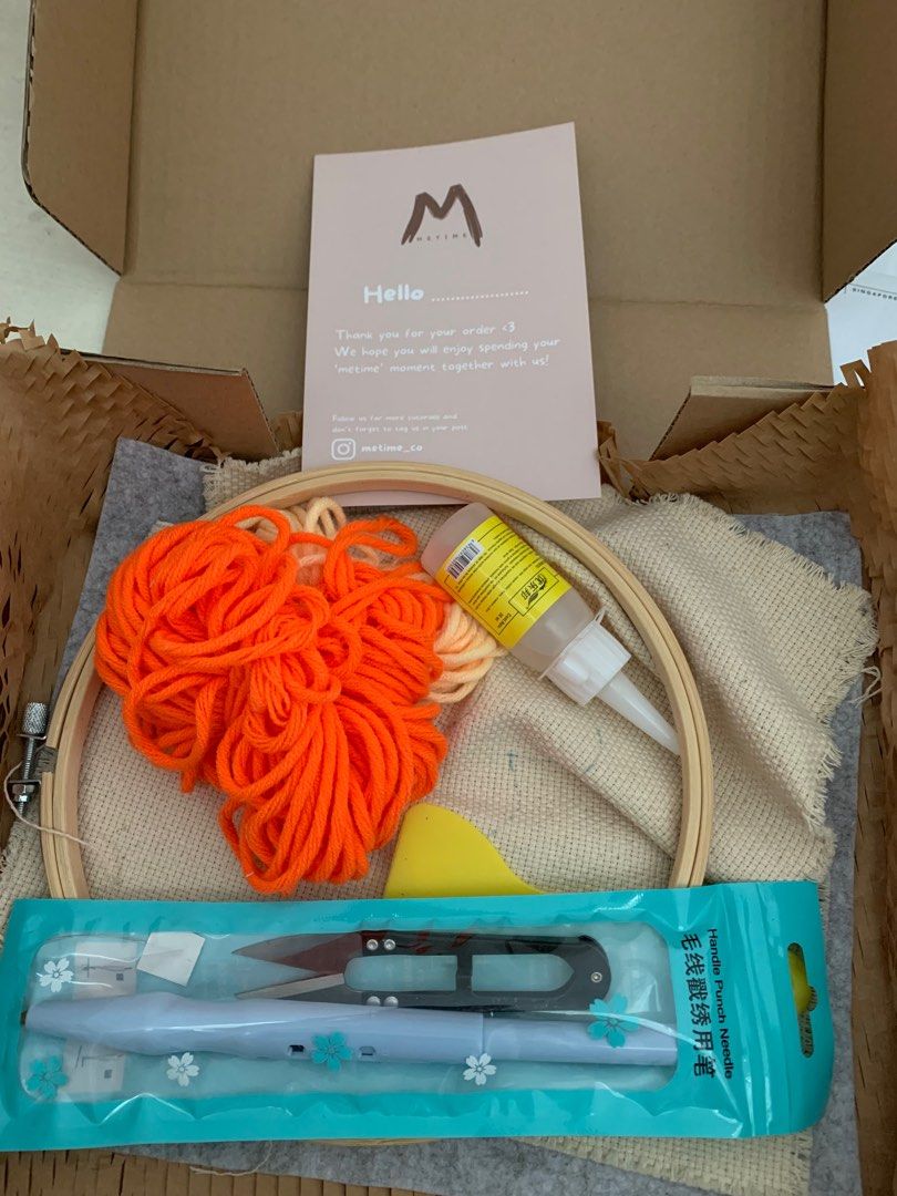 DIY Tufting set, Hobbies & Toys, Stationery & Craft, Handmade Craft on ...