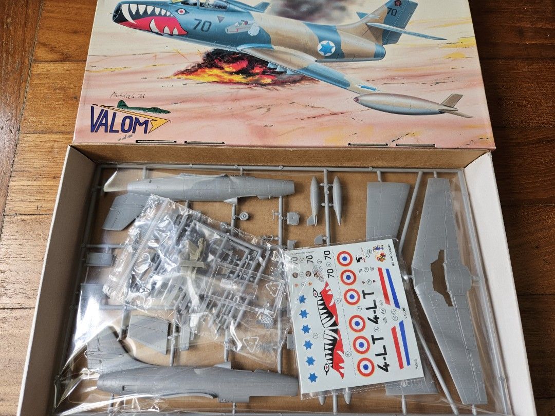 Valom Kit No.:72060 Dassault MD 450 Ouragan (Israeli Air Force) [1:72 ...
