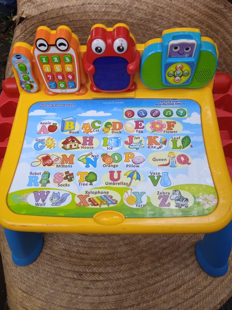 Vtech Touch and Learn Activity Desk Deluxe on Carousell