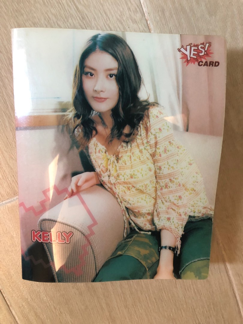 陳慧琳Yes card連簿 超過130張, 興趣及遊戲, 收藏品及紀念品, 郵票及印刷品 - Carousell
