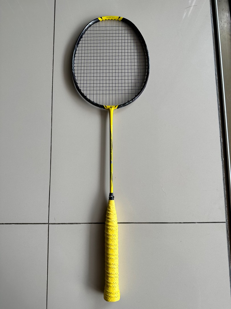 Yonex Nanoflare 1000z (3U), Sports Equipment, Sports & Games, Racket ...