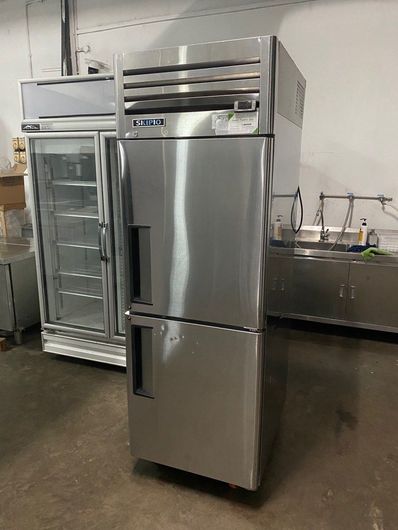 2 door upright chiller. Blower cooling. Free deliver and 3 months ...
