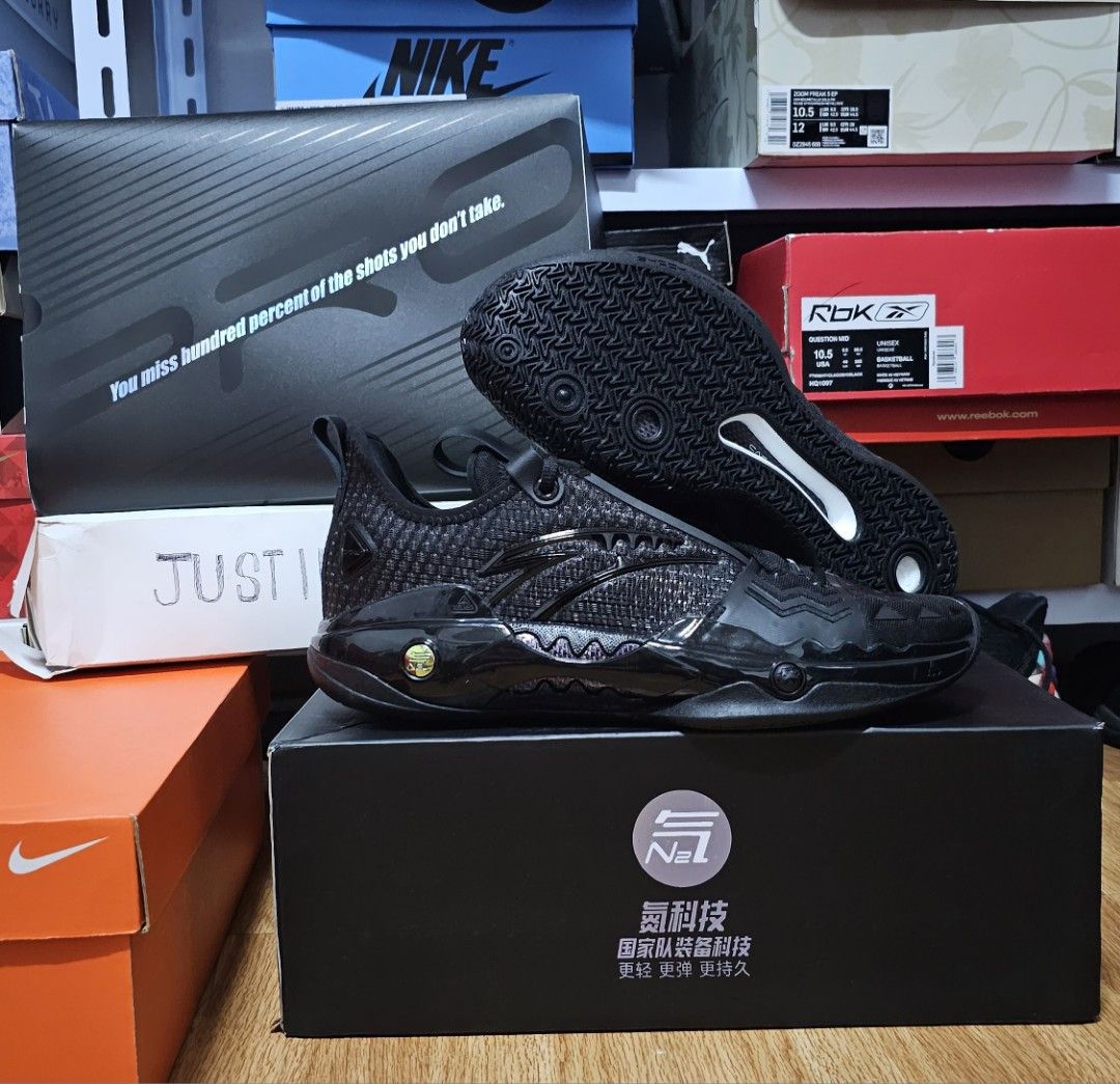 Anta shockwave 5 pro DEBUT, Men's Fashion, Footwear, Sneakers on Carousell