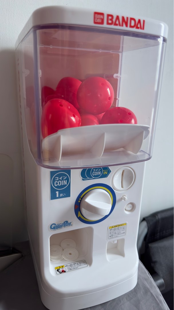 Bandai Gashapon Machine Plus, Hobbies & Toys, Toys & Games on Carousell