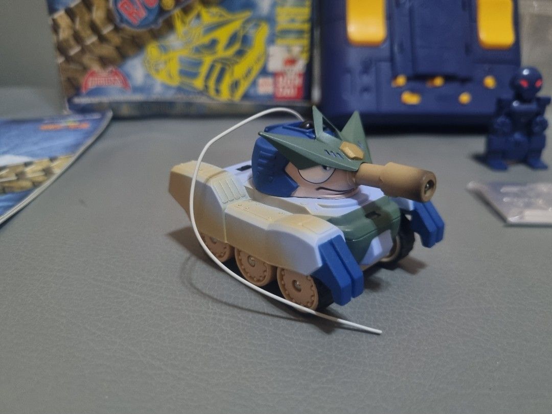 Bandai Tank Knights Fortress R / C Tank Knights Dragon Blue, Hobbies ...