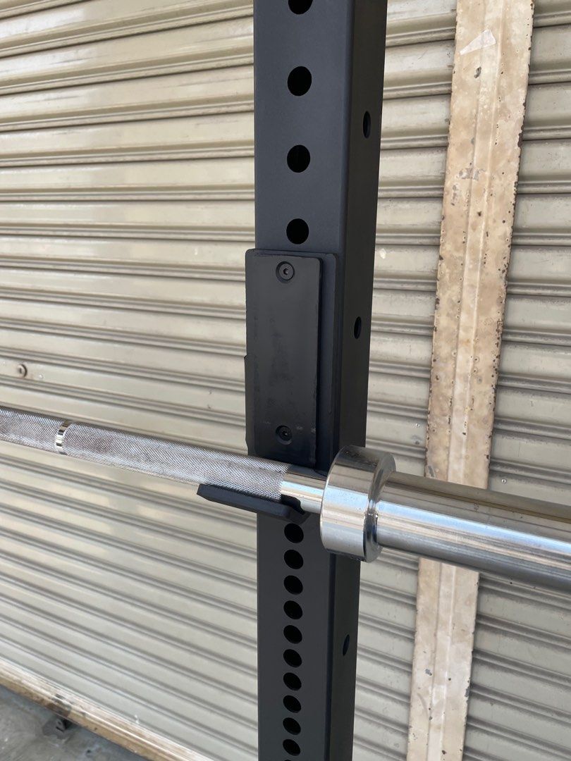 BLK 4 poles power squat rack gym rogue style with westside hole spacing ...