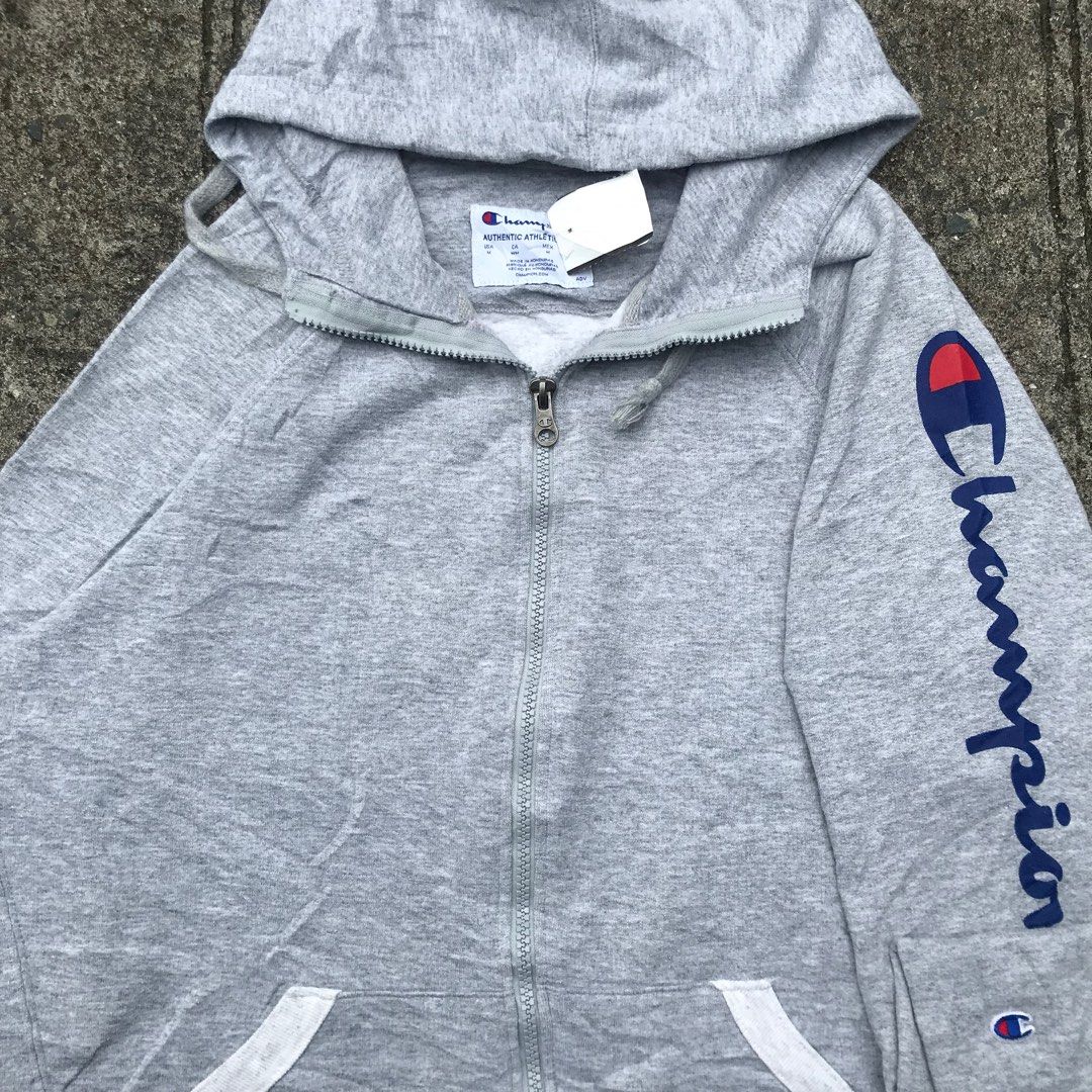 chapion hoodie, Men's Fashion, Tops & Sets, Hoodies on Carousell