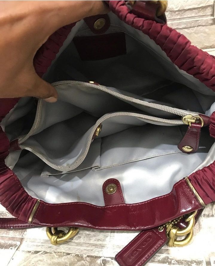 COACH NYLON MIX KULIT ASLI, Fesyen Wanita, Tas & Dompet di Carousell