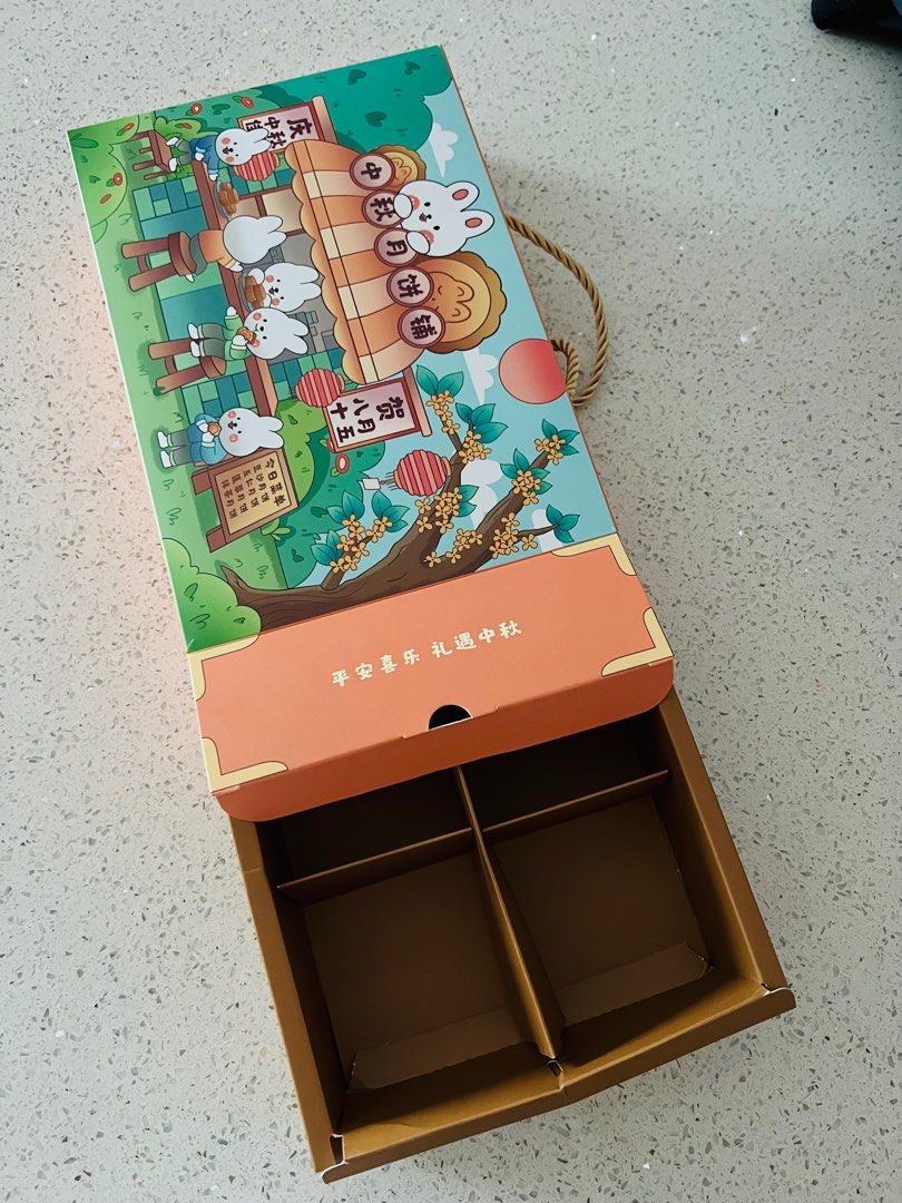 Cute mooncake paper gift box, Hobbies & Toys, Stationery & Craft ...