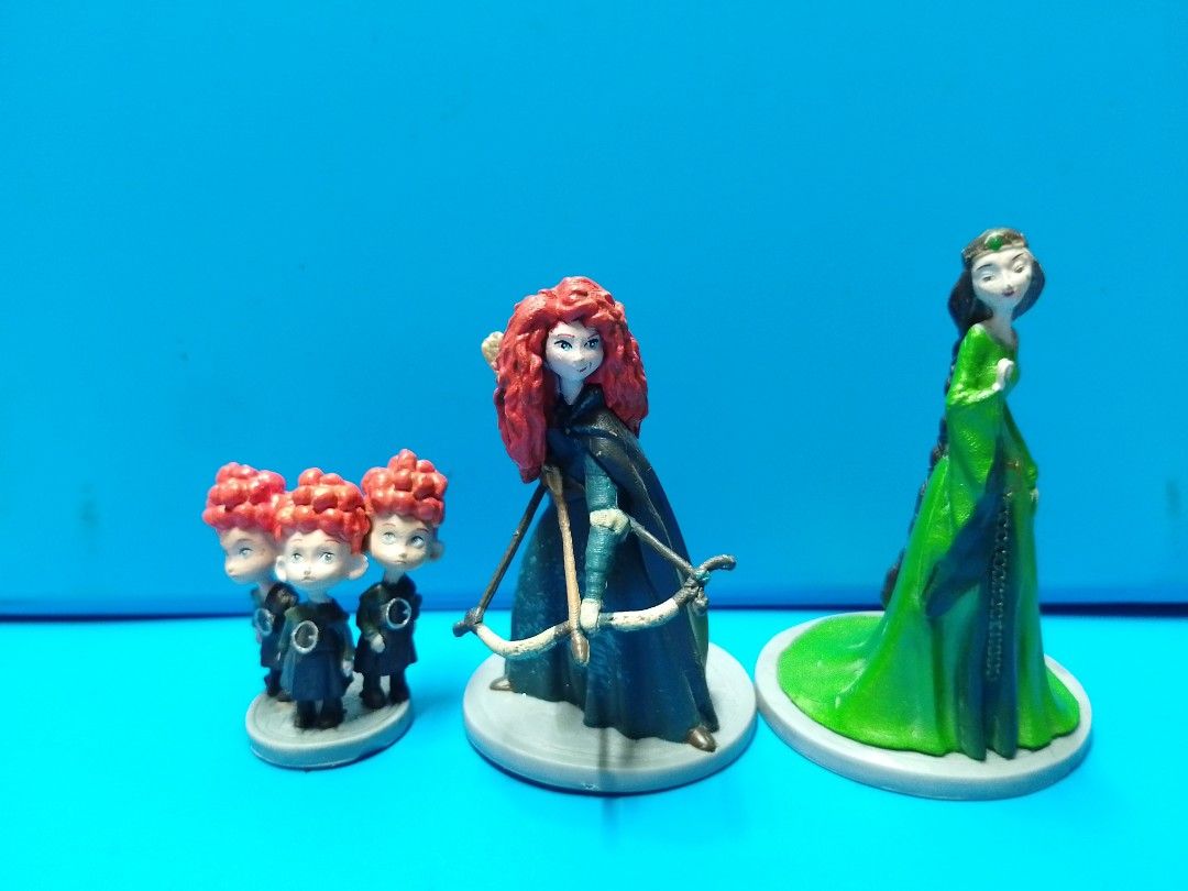 Disney Pixar Brave Merida, Queen Elinor And Triplets PVC Action Figure ...