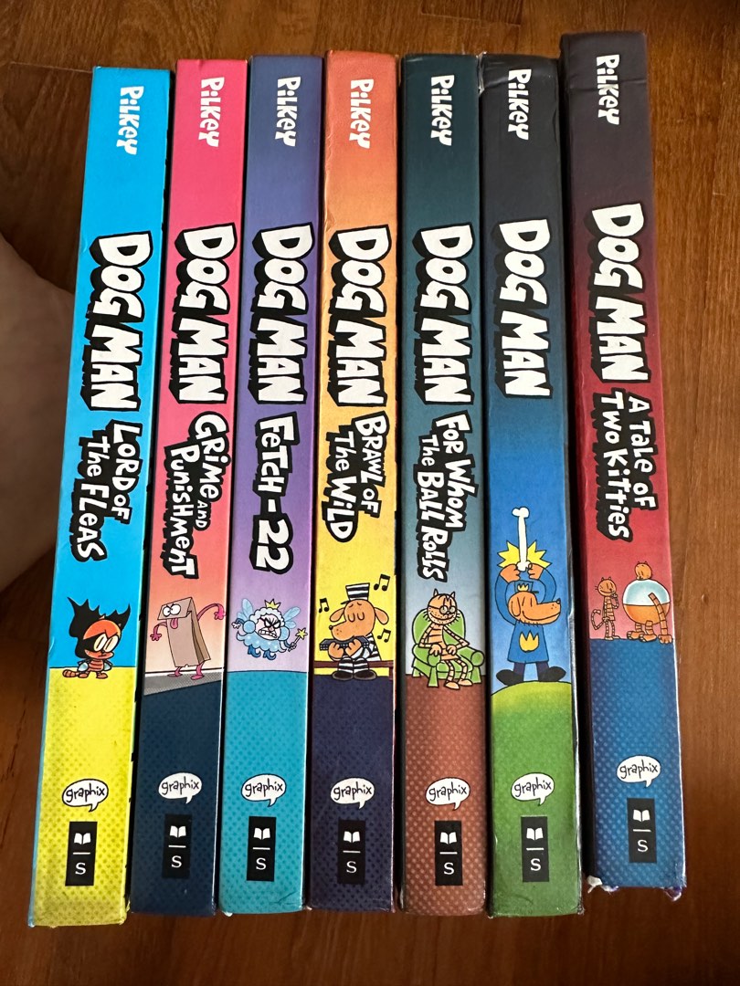 Dog Man / 7 books, Hobbies & Toys, Books & Magazines, Children's Books ...