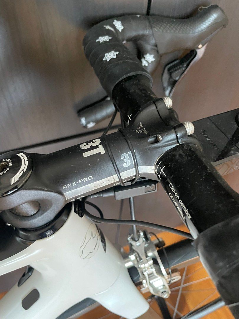 Factor o2 full carbon lightweight road bike with shimano ultegra di2 ...