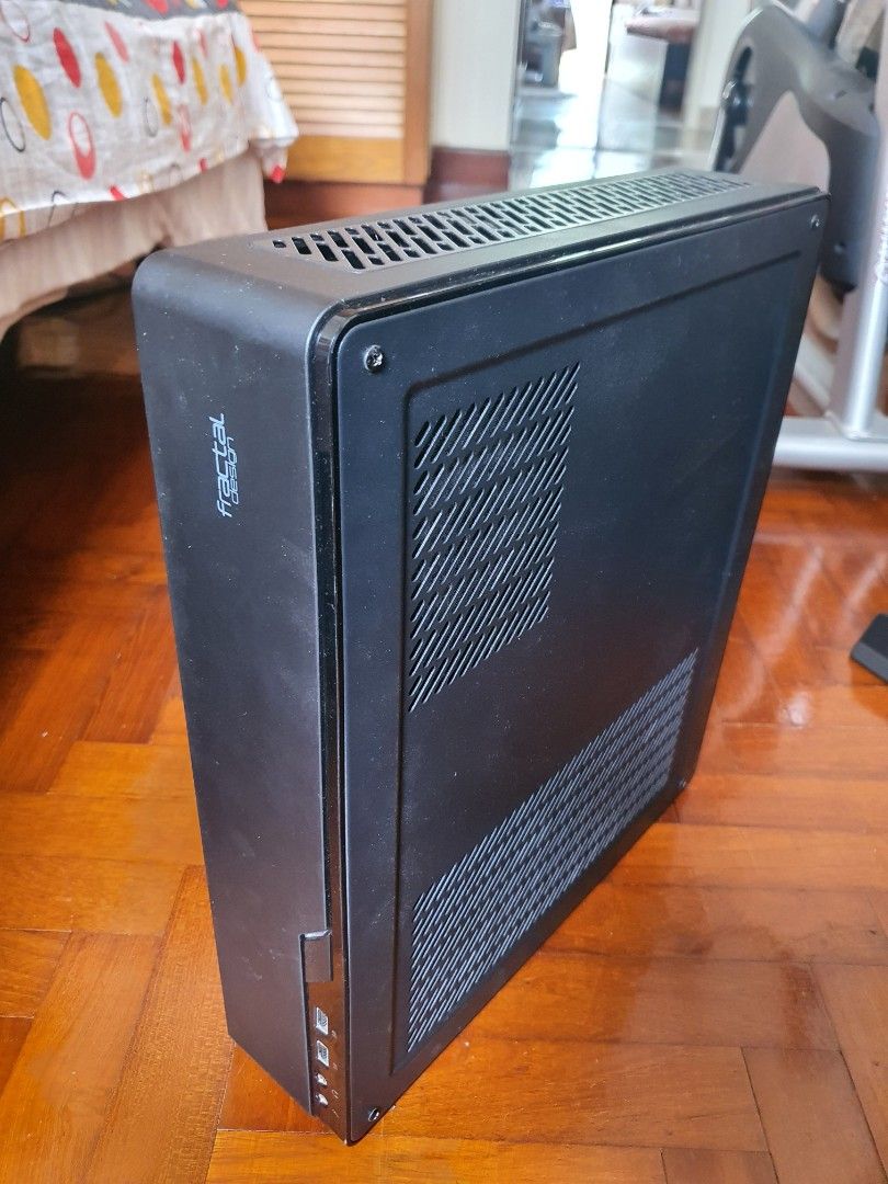 Fractal Design Node 202 compact case with PSU, Computers & Tech ...