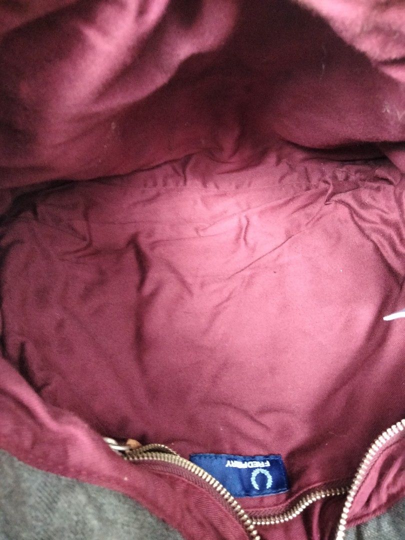 Fred Perry not Ben Sherman kapital filson, Fesyen Pria, Tas & Dompet , Tas Selempang di Carousell