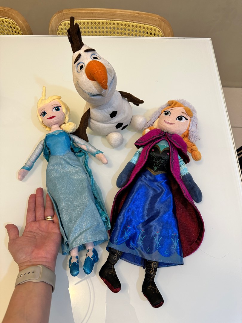 Frozen Stuffed toys, Hobbies & Toys, Toys & Games on Carousell