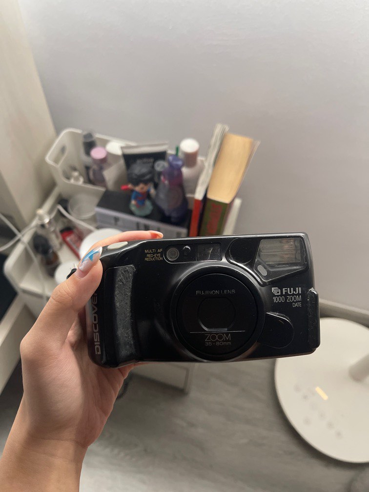fuji discovery 1000 zoom, Photography, Cameras on Carousell