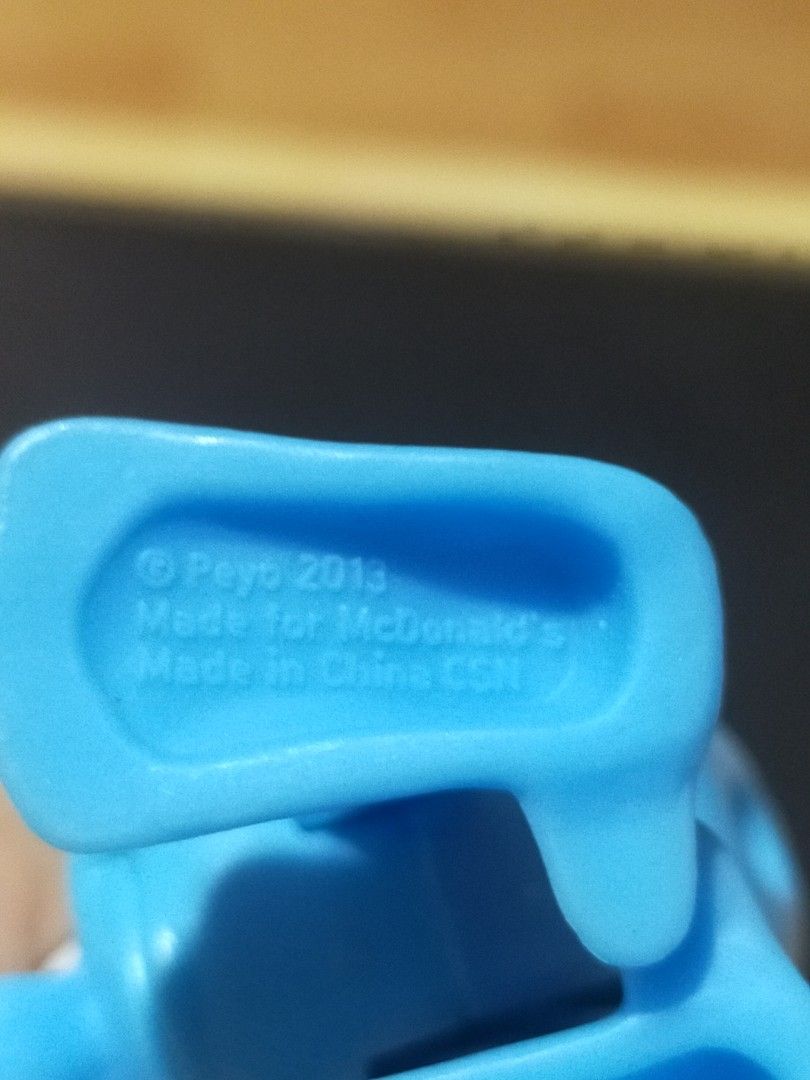 Handstand Smurf Wind-Up, McDo, Hobbies & Toys, Toys & Games on Carousell