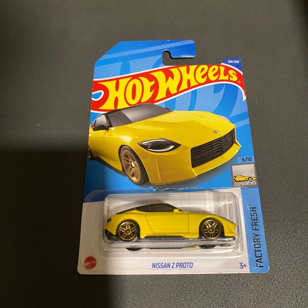 hot wheels nissan fairlady 400z 2023 yellow proto z diecast 1/64 ...