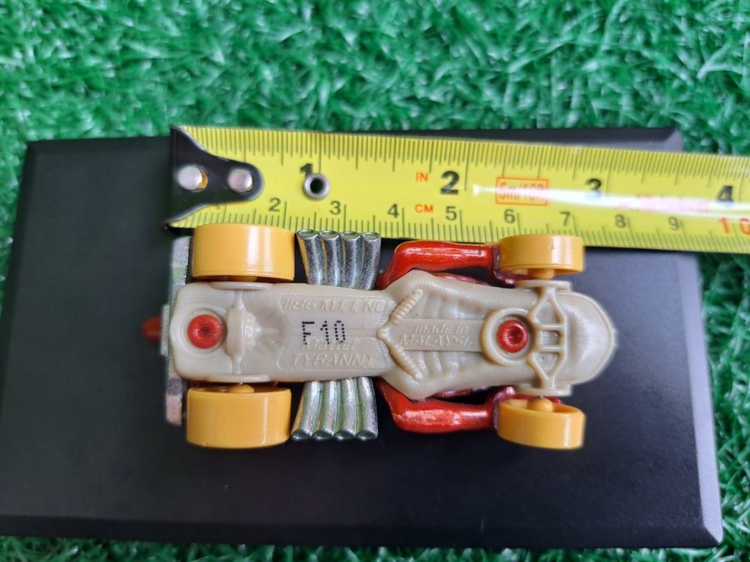 Hot Wheels Tyrannt / T-Rextroyer car - Imagination Dino Riders Yellow ...