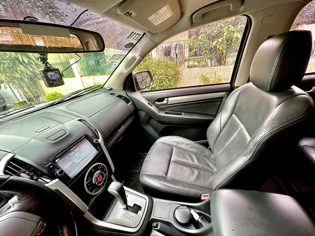 isuzu Mux Lsa 4x2 Top of the line Fresh 250k allin down payment Auto ...