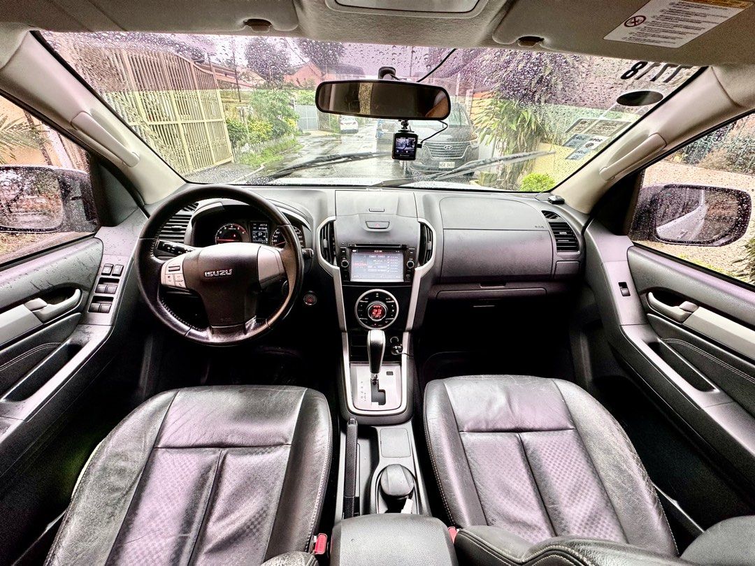 isuzu Mux Lsa 4x2 Top of the line Fresh 250k allin down payment Auto ...