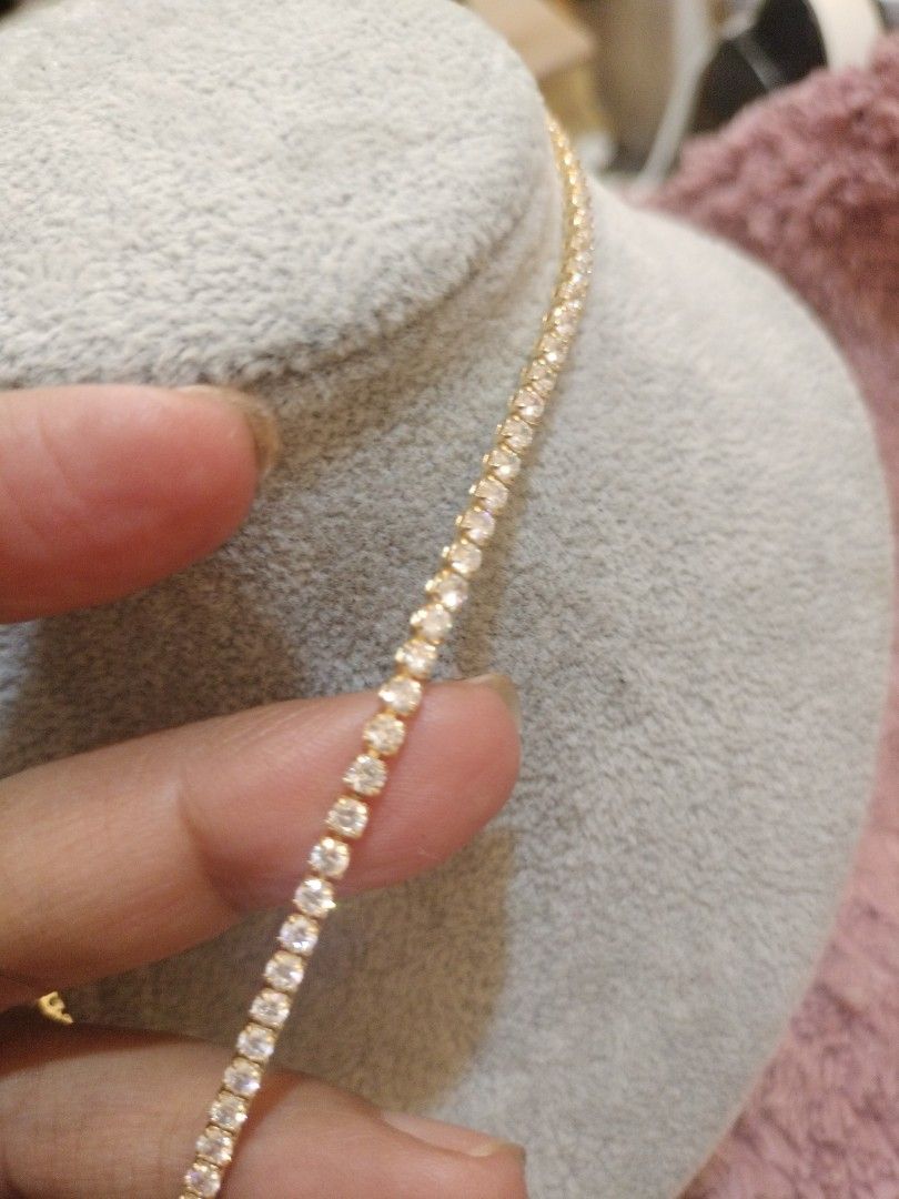 Jacatel Tennis Necklace in Gold, Women's Fashion, Jewelry & Organizers, Necklaces on Carousell