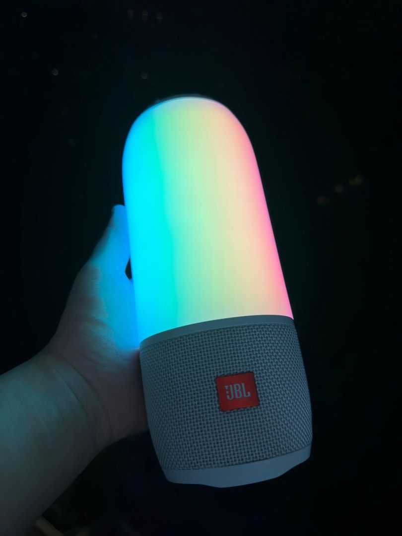 Jbl Pulse 3 (More Bass and More Immersive than Pulse 4 and Pulse 5 ...
