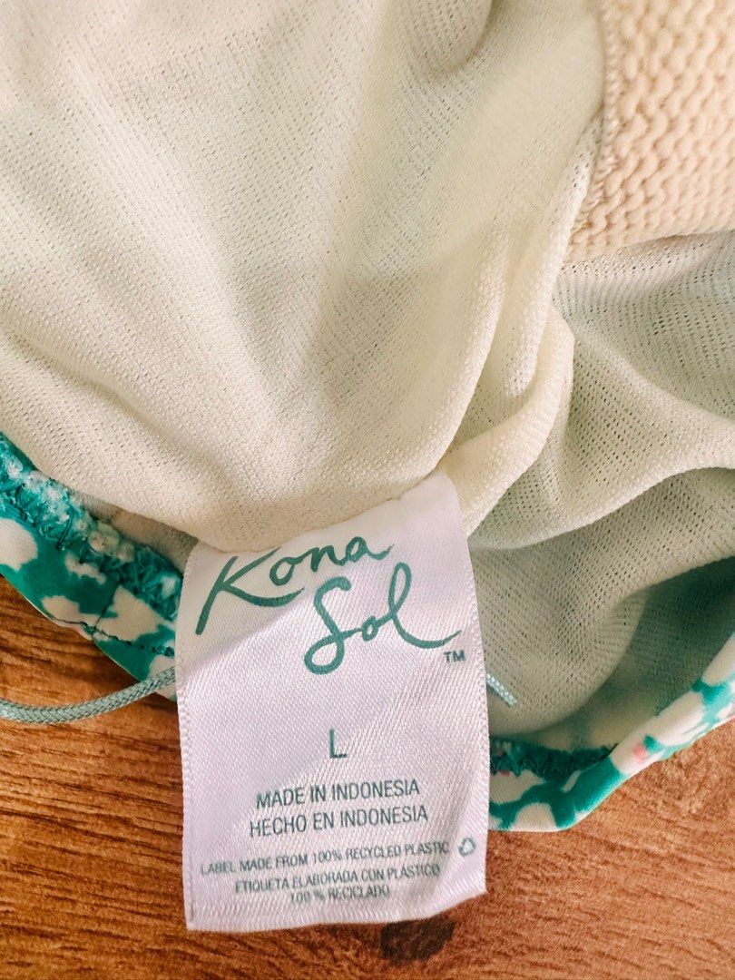 Kona Sol Cross Back Bandeau One Piece, Women's Fashion, Swimwear, Bikinis & Swimsuits on Carousell