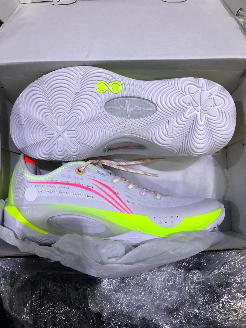 Li Ning Rubber Shoes size 11 and 12, Men's Fashion, Footwear, Sneakers ...